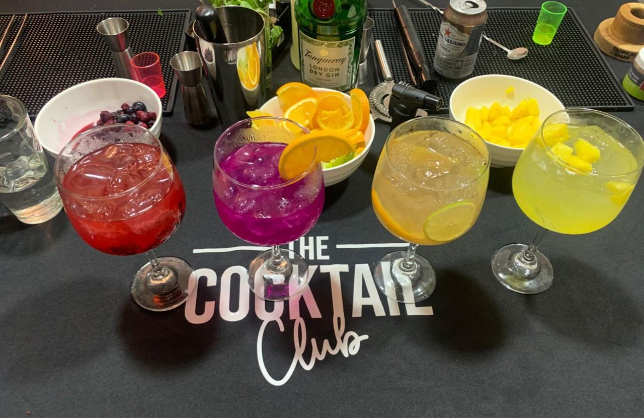 Cocktail Club CR Cocktail Club CR